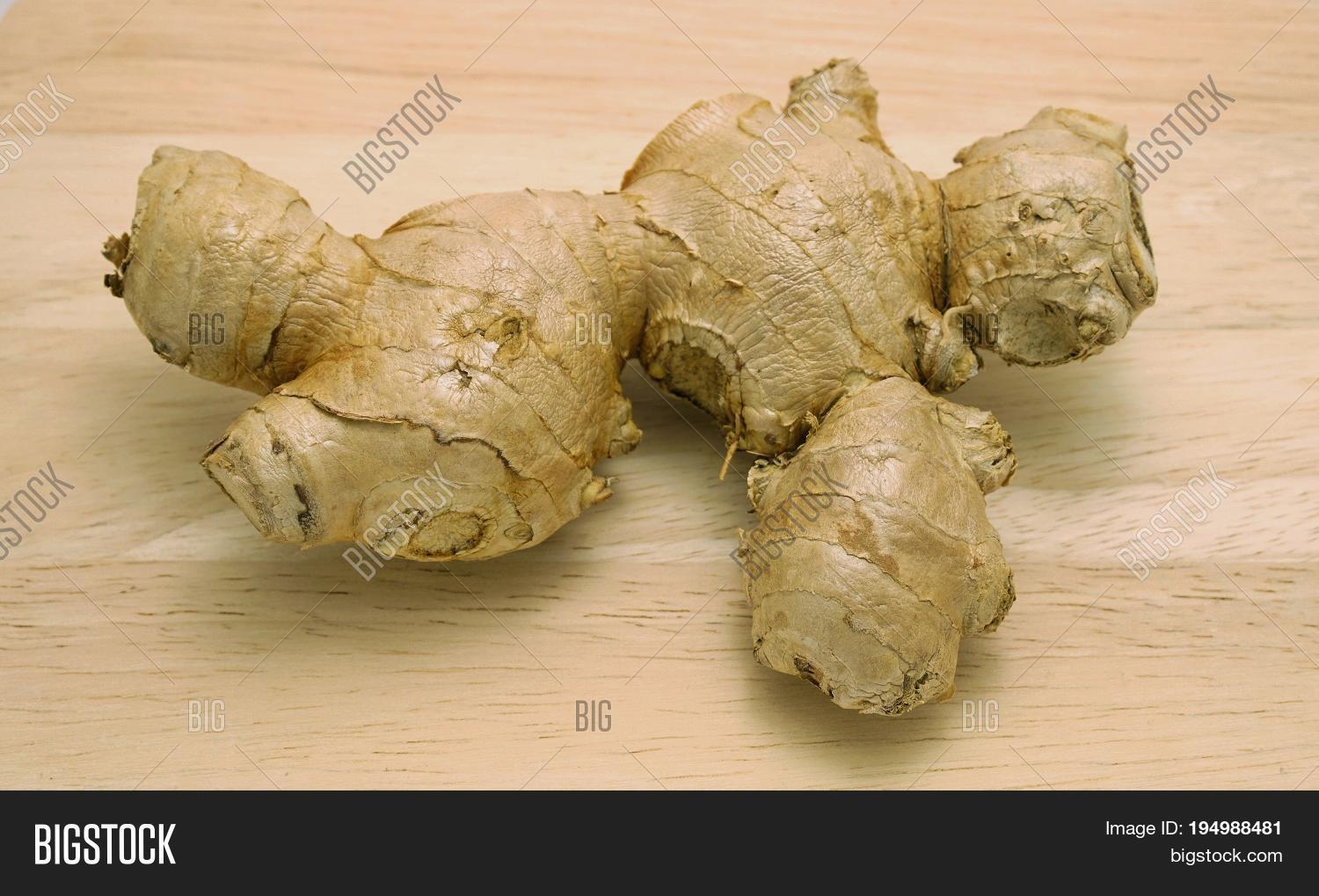 Mature Ginger Rhizome Image & Photo (Free Trial) | Bigstock