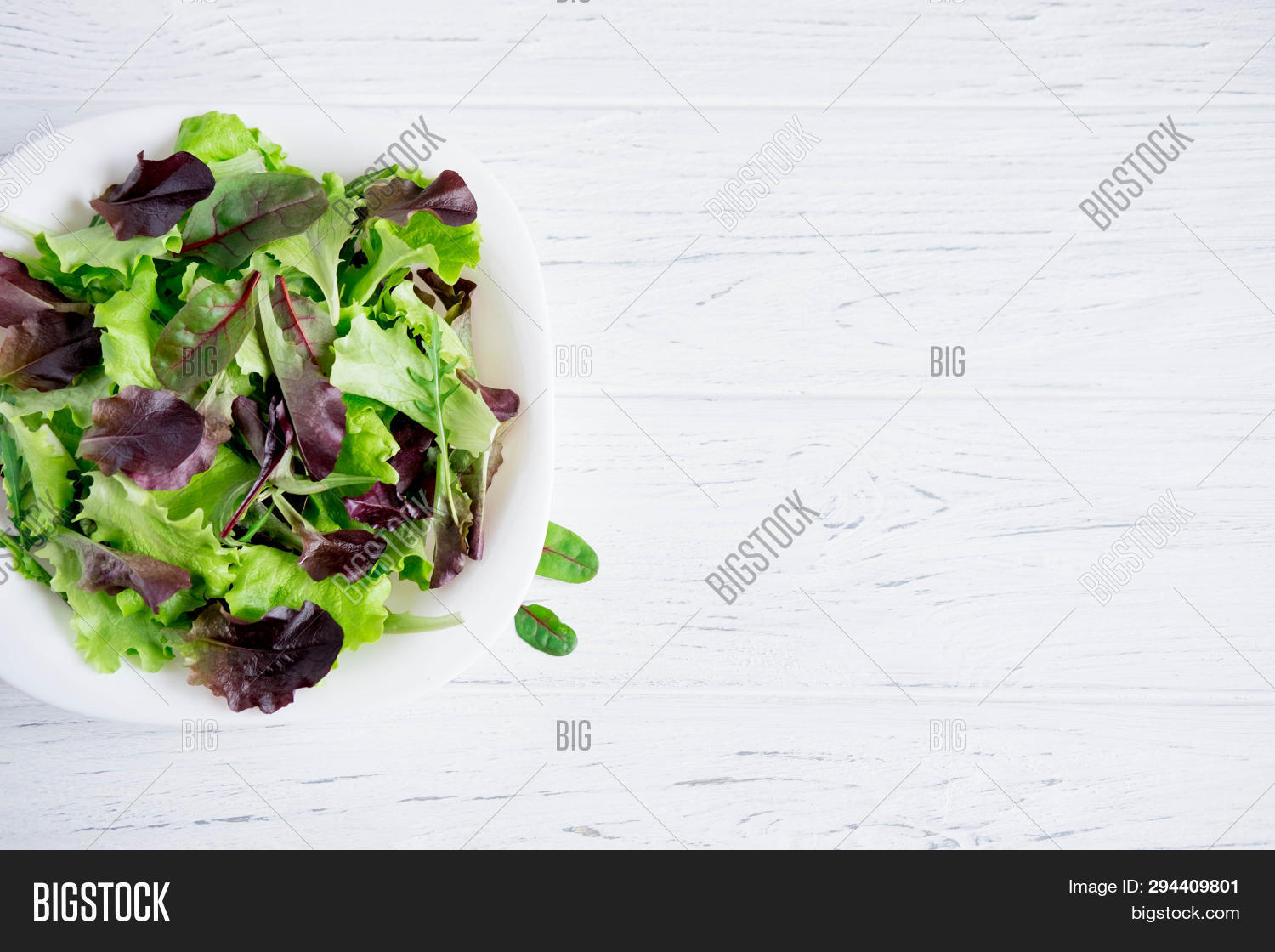 Plate Lettuce On White Image & Photo (Free Trial) | Bigstock