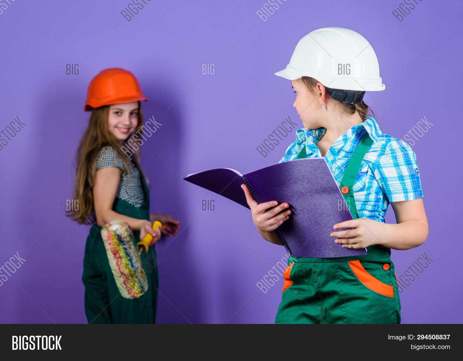 Small Girls Repairing Image & Photo (Free Trial) | Bigstock