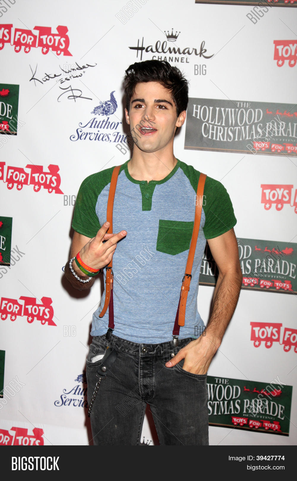 LOS ANGELES - NOV 25: Image & Photo (Free Trial) | Bigstock