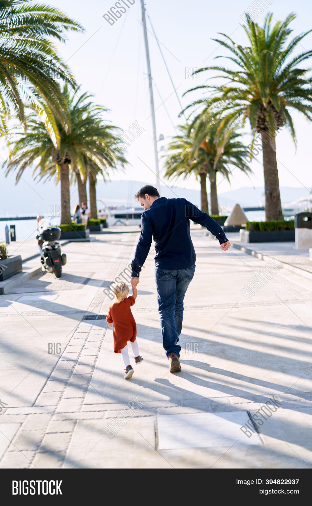 Father Running Around Image & Photo (Free Trial) | Bigstock