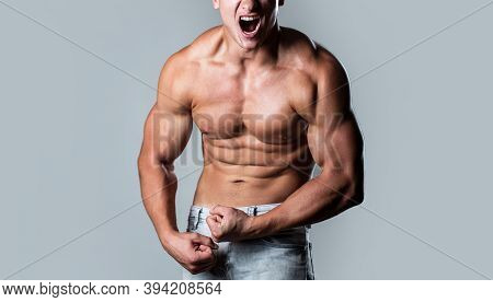 Muscular Bodybuilder Image & Photo (Free Trial) | Bigstock