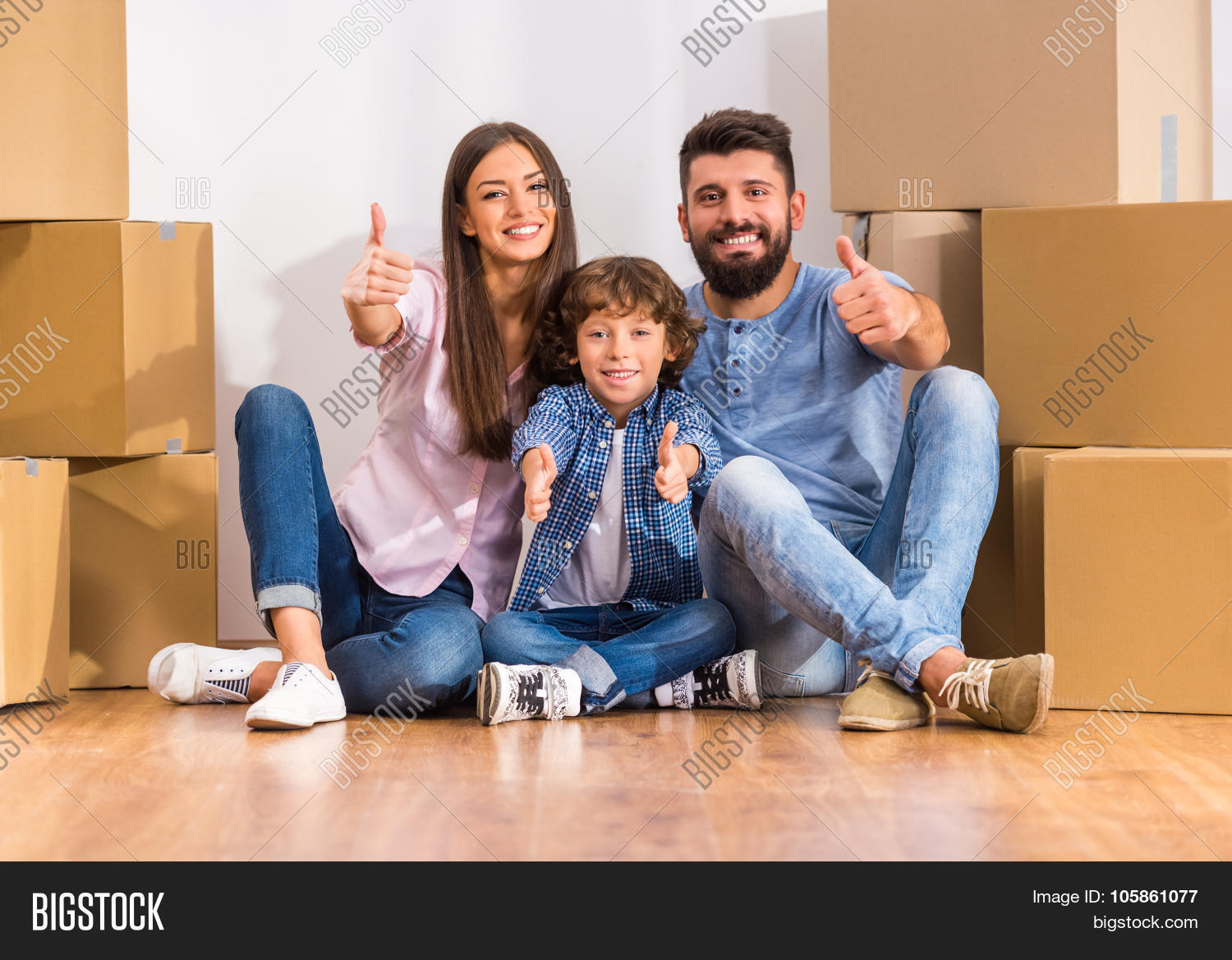 Family Moving Home Image & Photo (Free Trial) | Bigstock