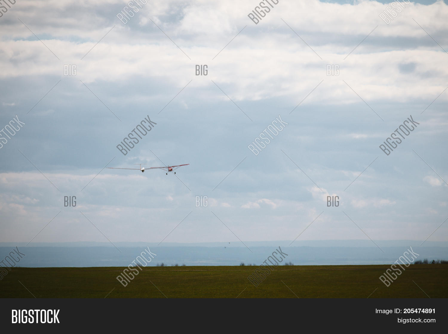 Sailplane Towing Image & Photo (Free Trial) | Bigstock
