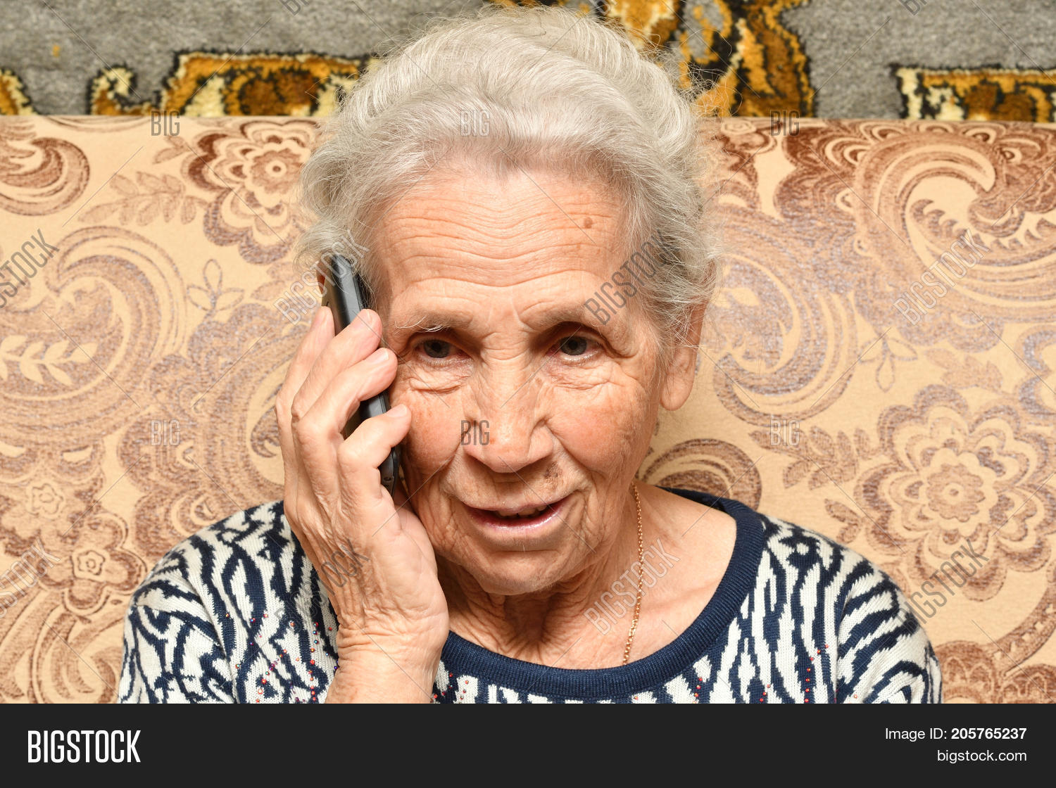 Elderly Woman Cell Image & Photo (Free Trial) | Bigstock