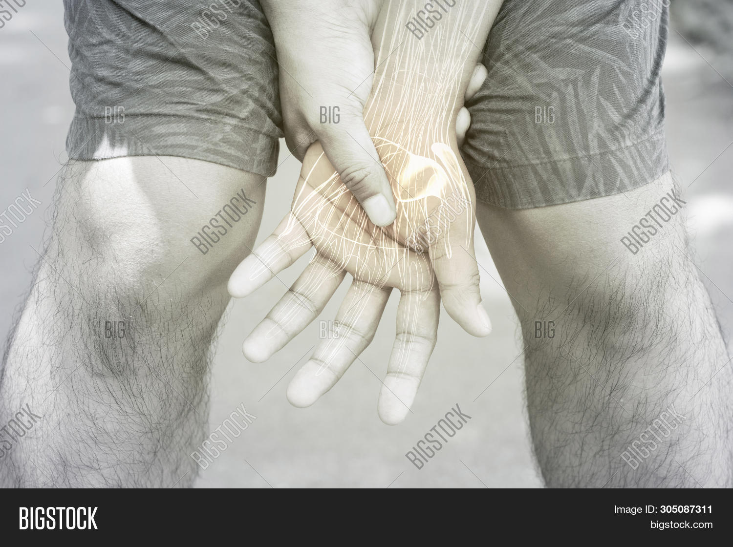 Wrist Muscle Pain Image & Photo (Free Trial) | Bigstock