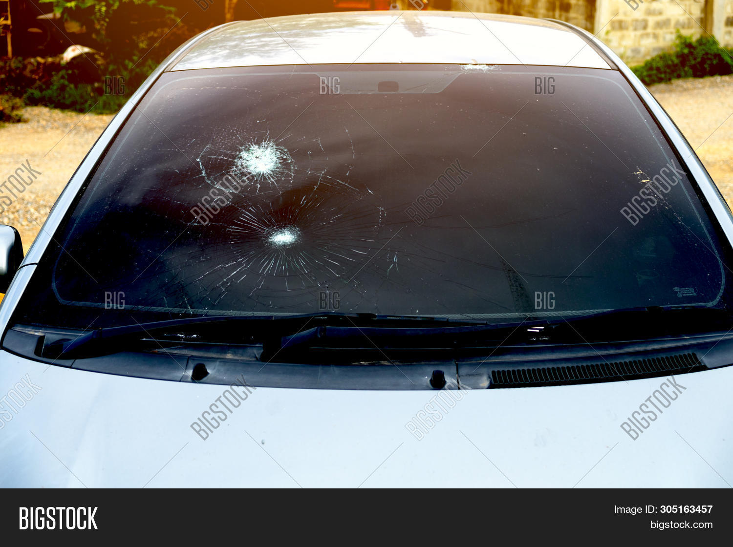 Crash Windshield Glass Image & Photo (Free Trial) | Bigstock