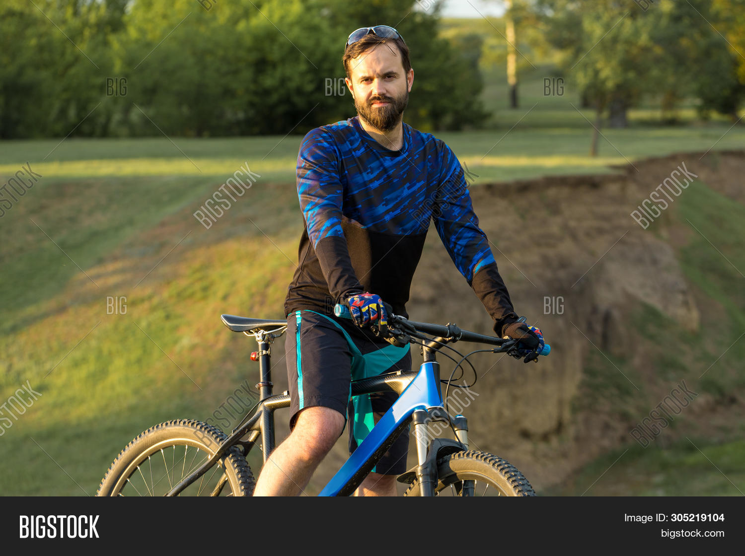 Cyclist Shorts Jersey Image & Photo (Free Trial) | Bigstock