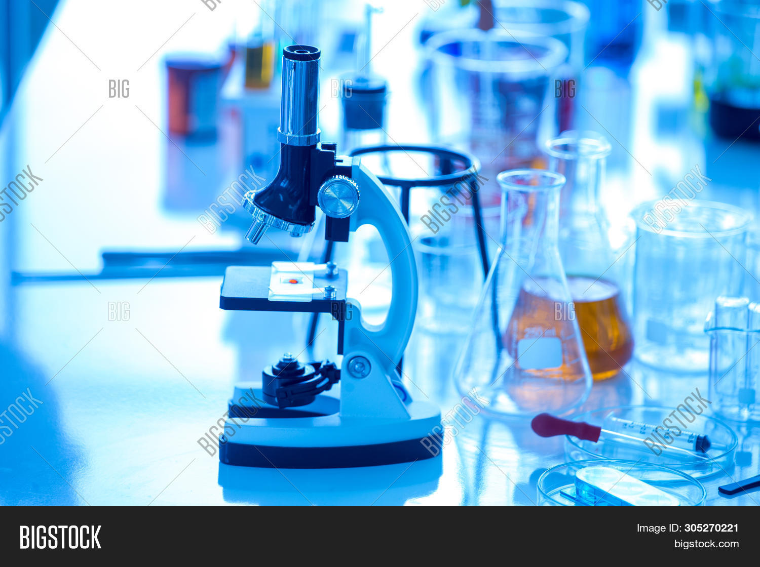 Microscope Test Tubes Image & Photo (Free Trial) | Bigstock