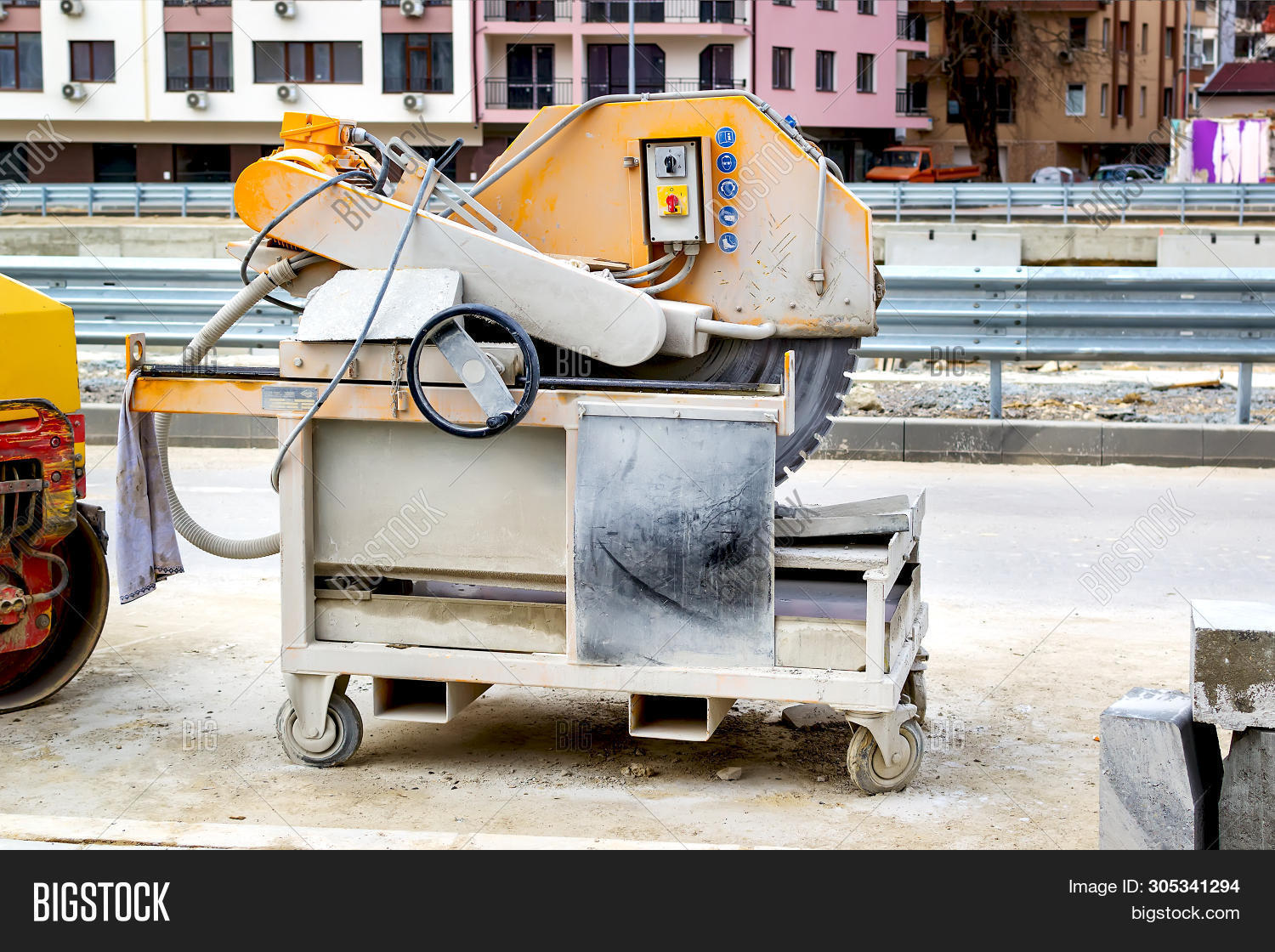 Disk Machine Cutting Image & Photo (Free Trial) | Bigstock