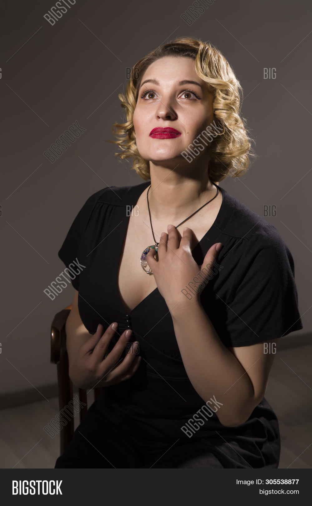 Retro Portrait Image & Photo (Free Trial) | Bigstock