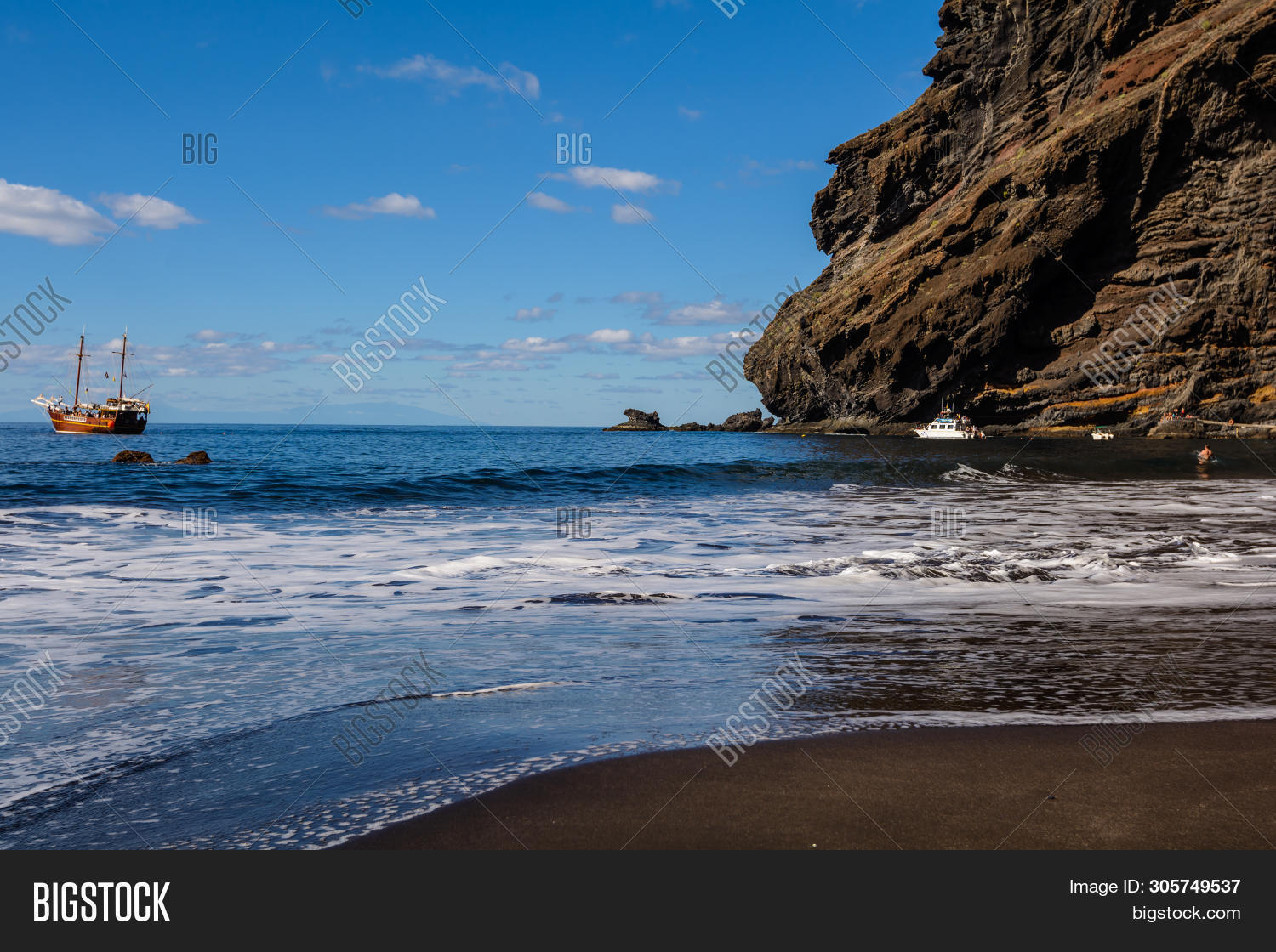 Beautiful Quiet Beach Image & Photo (Free Trial) | Bigstock