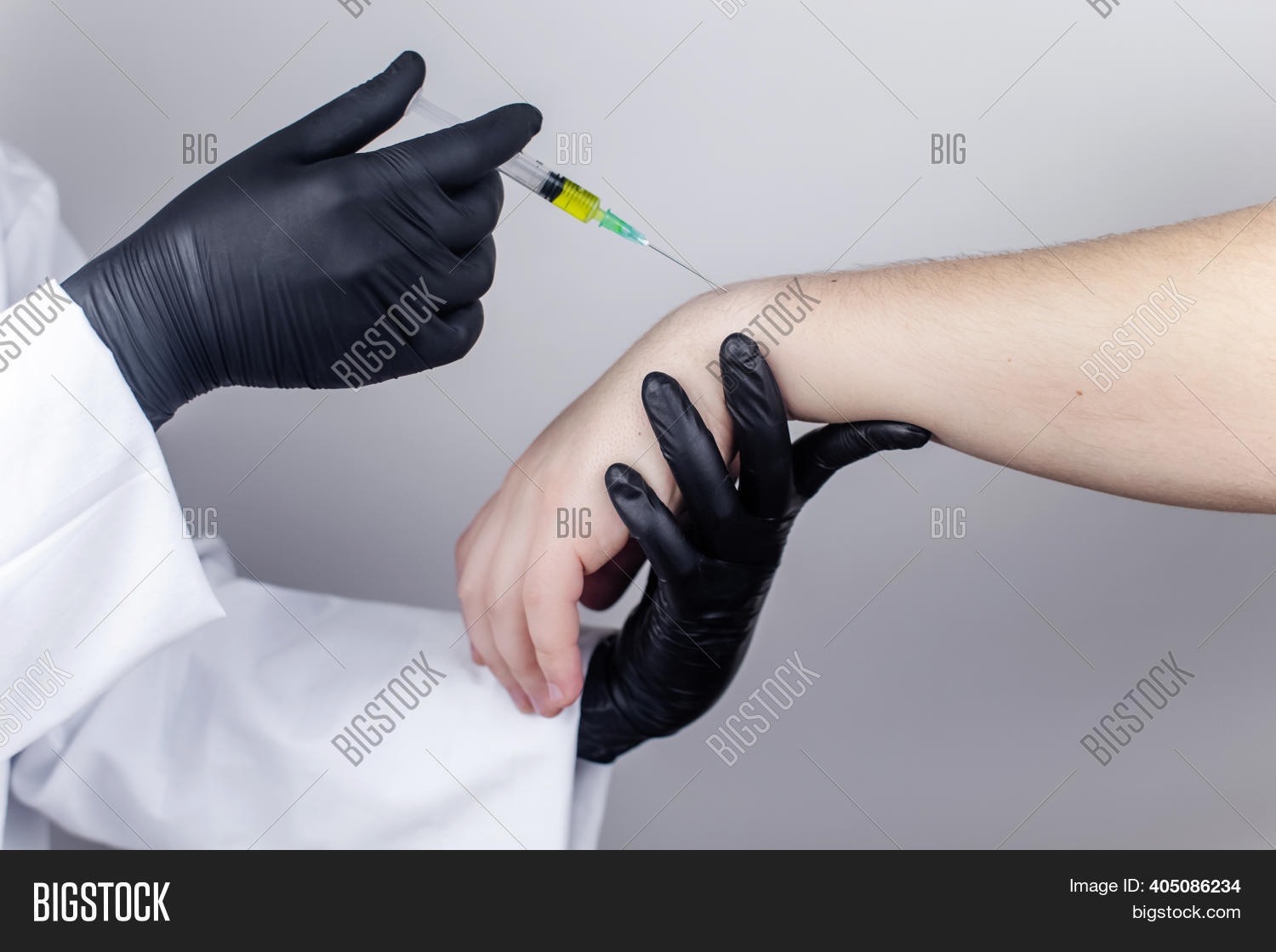 Orthopedic Surgeon Image & Photo (Free Trial) | Bigstock