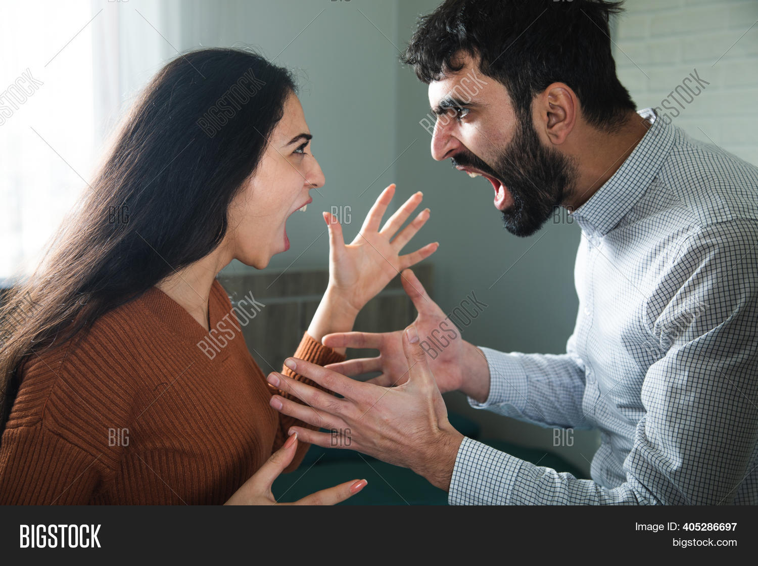 Angry Shouting Woman Image & Photo (Free Trial) | Bigstock