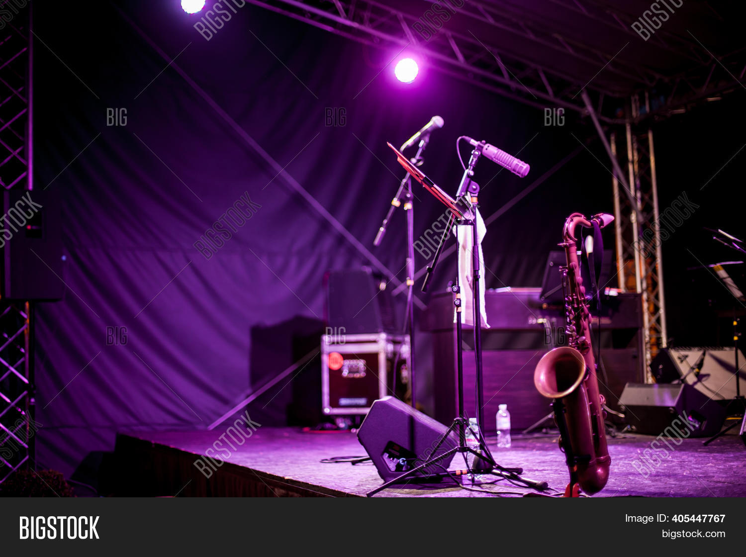 Saxophone Instrument Image & Photo (Free Trial) | Bigstock