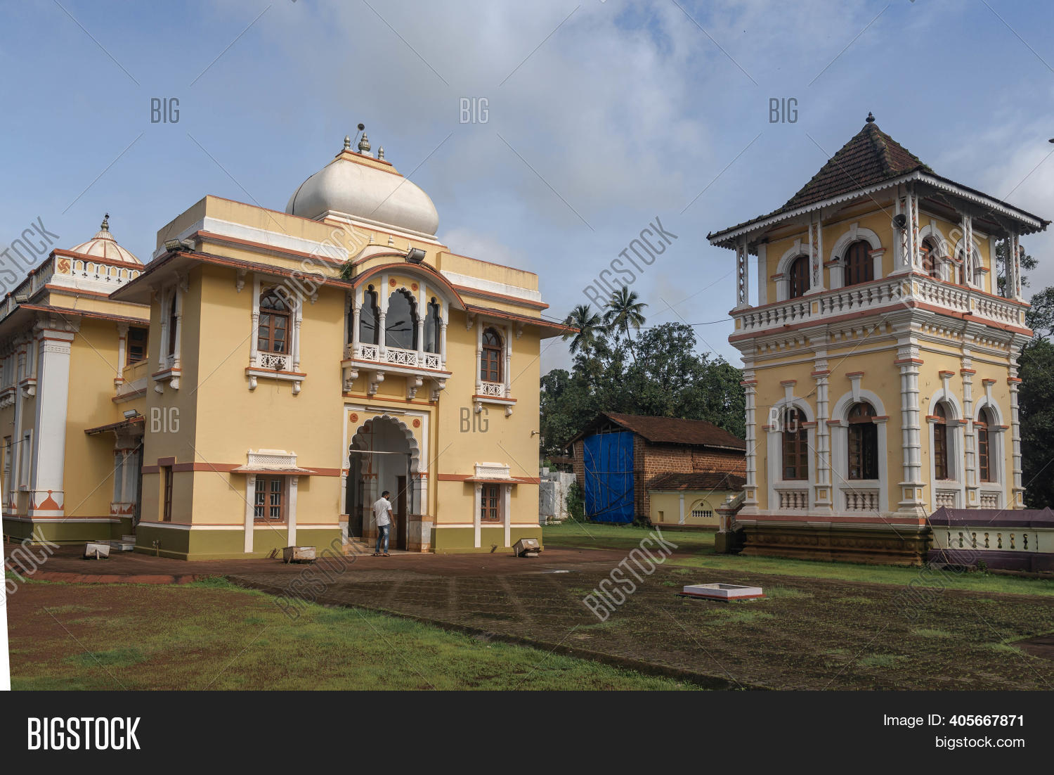 Sri Pandurang Mandir Image & Photo (Free Trial) | Bigstock