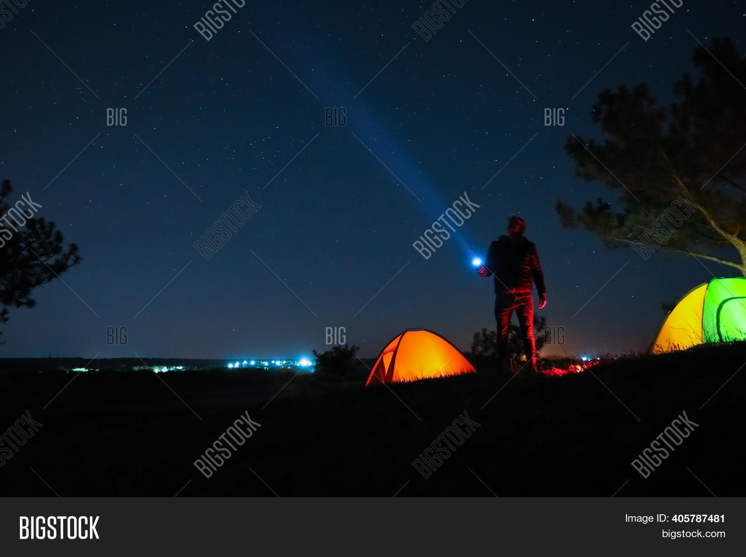 Man Bright Flashlight Image & Photo (Free Trial) | Bigstock