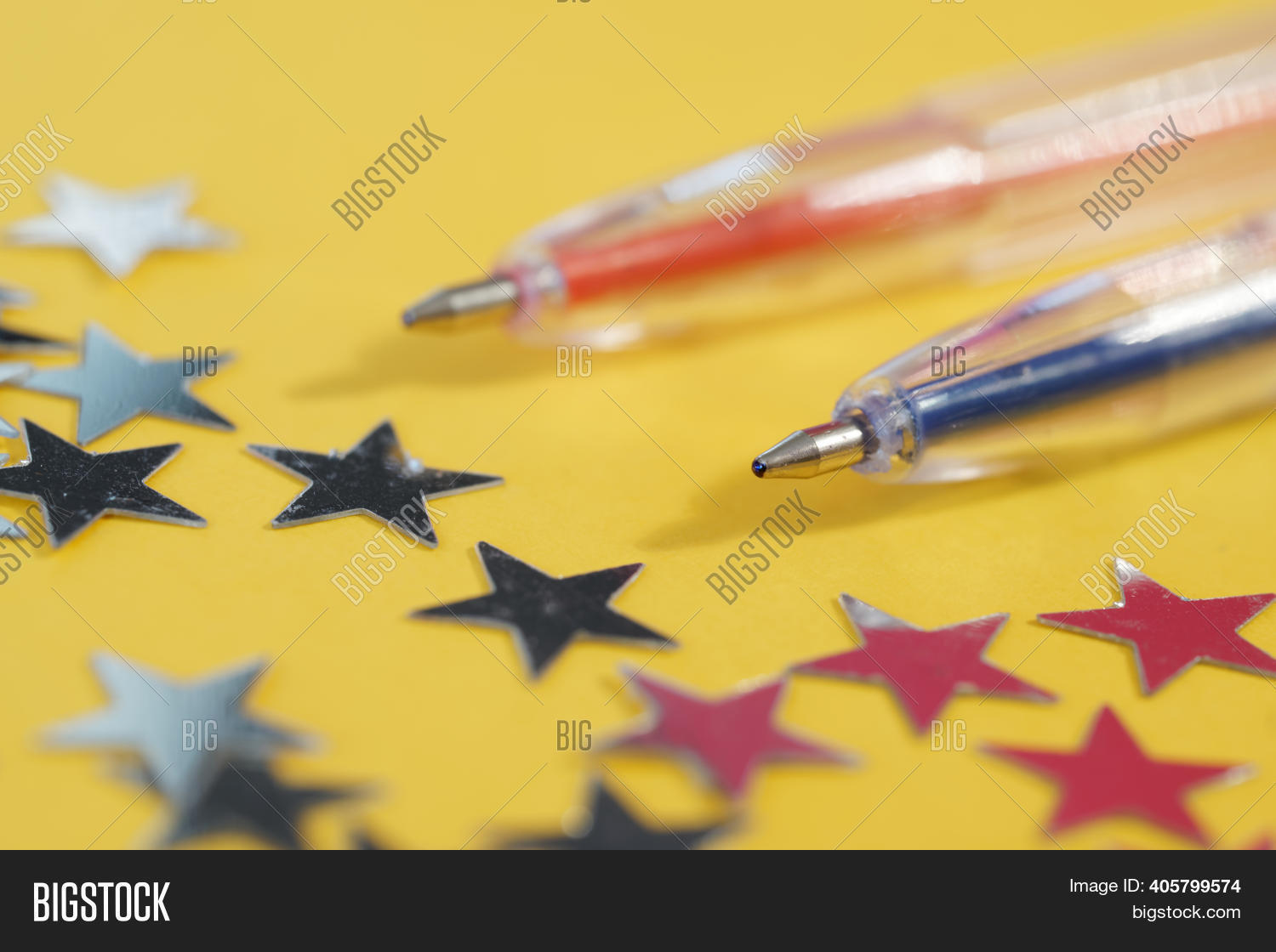 Blue Red Fountain Pen Image & Photo (Free Trial) | Bigstock