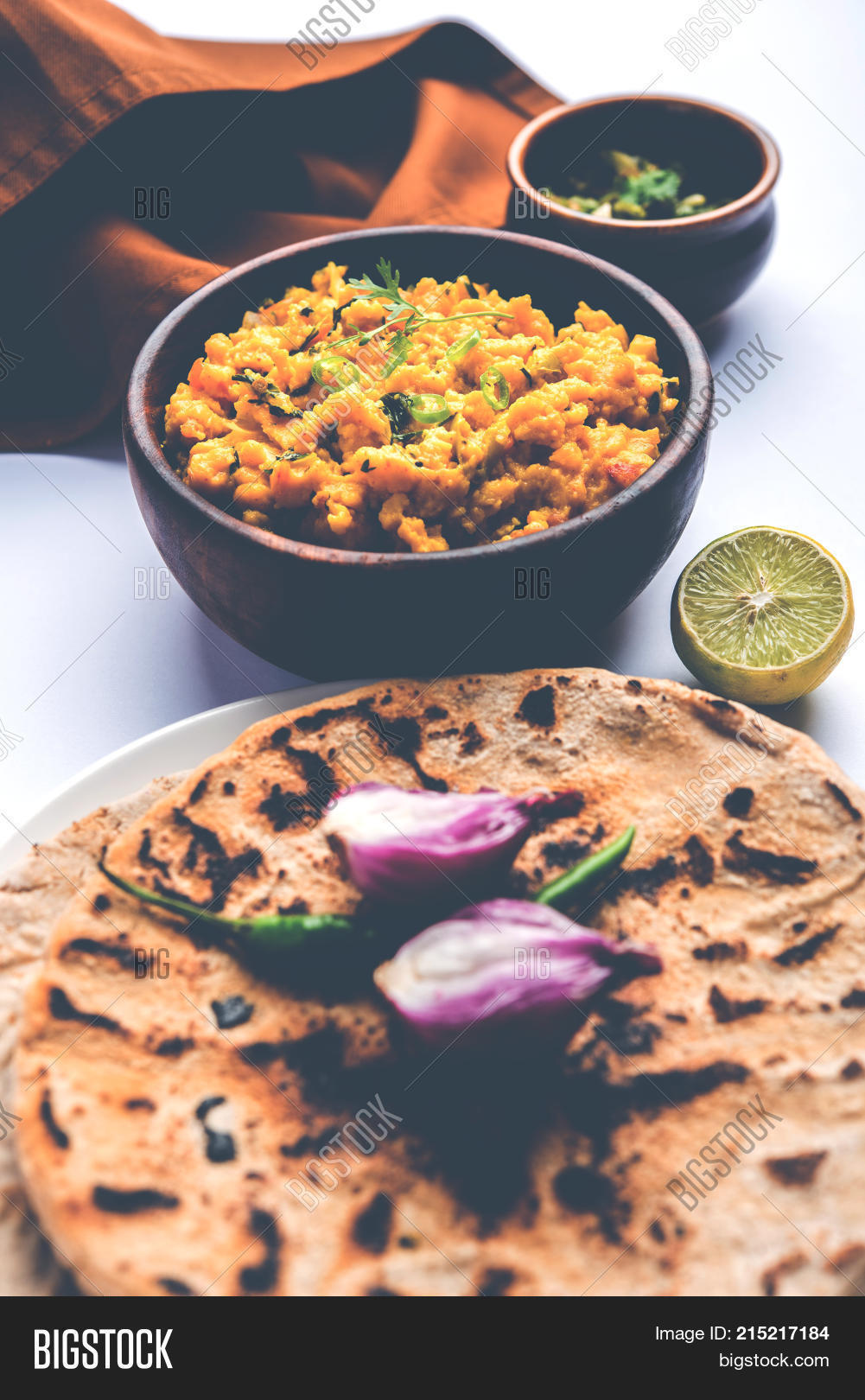 Pithla Bhakar Spicy Image & Photo (Free Trial) | Bigstock