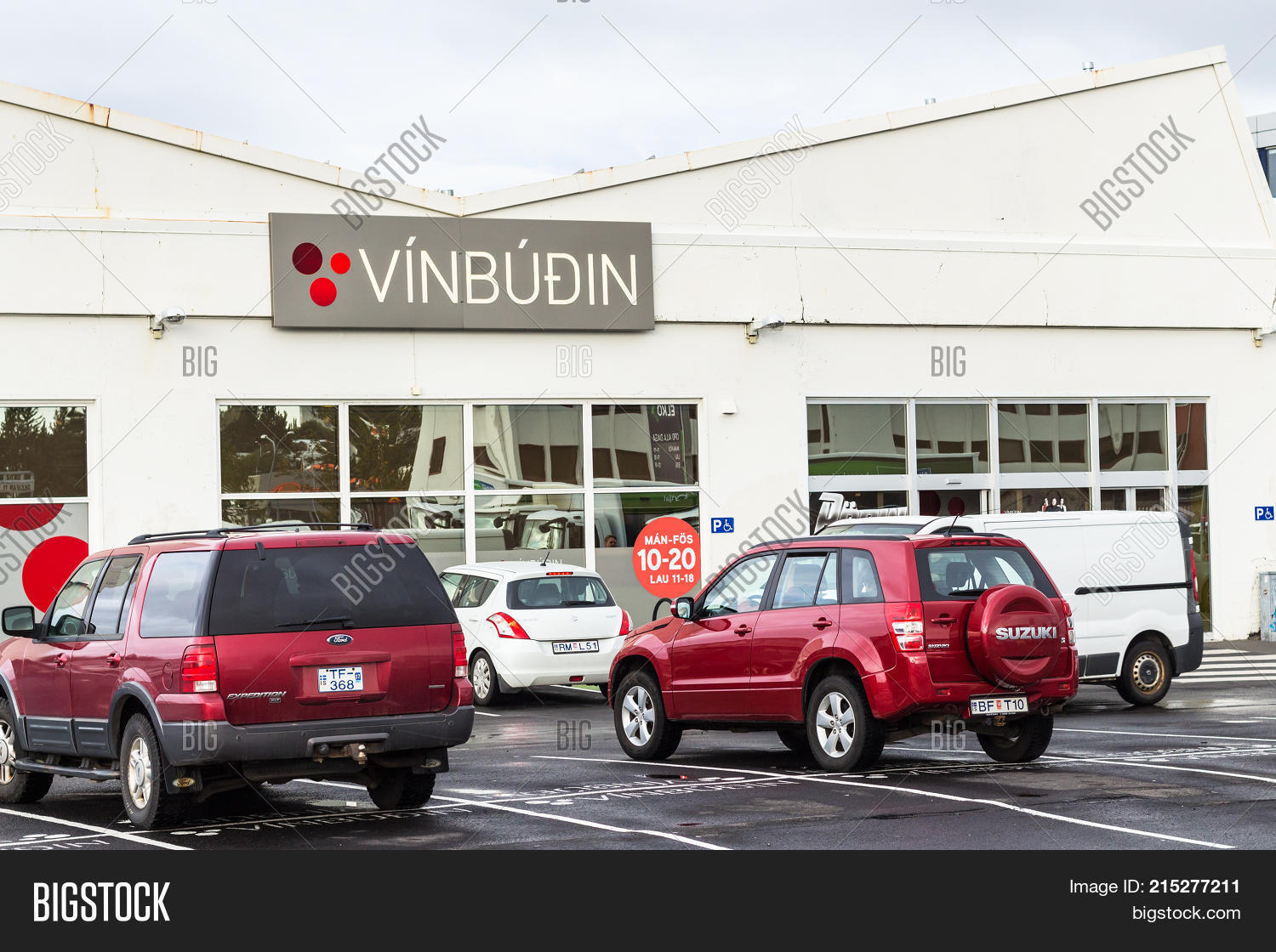 Vinbudin (state Wine Image & Photo (Free Trial) | Bigstock