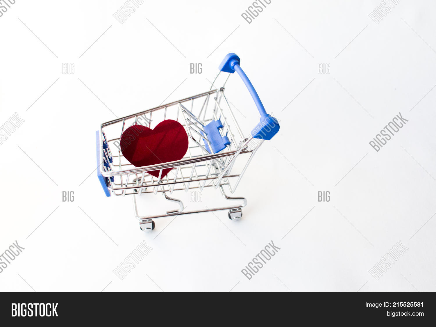 Red Heart Shopping Image & Photo (Free Trial) | Bigstock