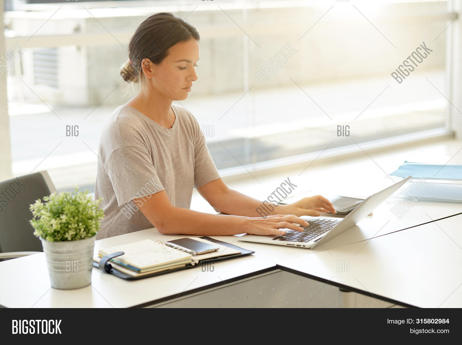 Young Receptionist Image & Photo (Free Trial) | Bigstock