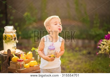 Little Boy Lemonade Image & Photo (Free Trial) | Bigstock