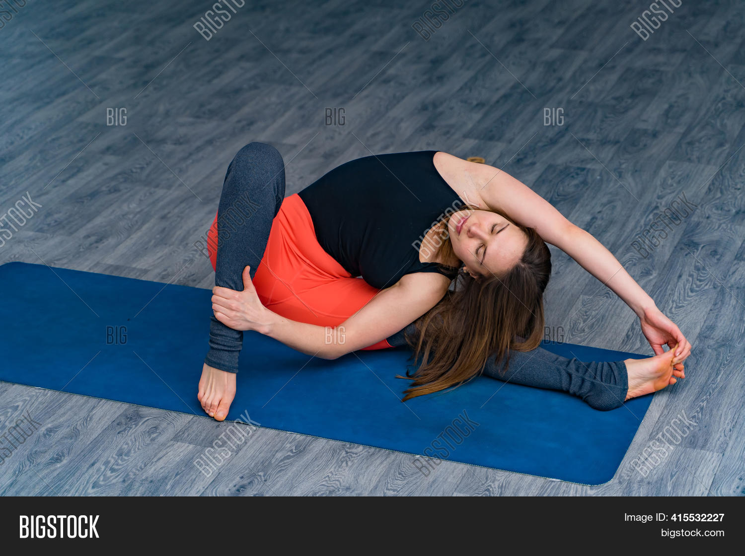 Young Fitness Lady Image & Photo (Free Trial) | Bigstock