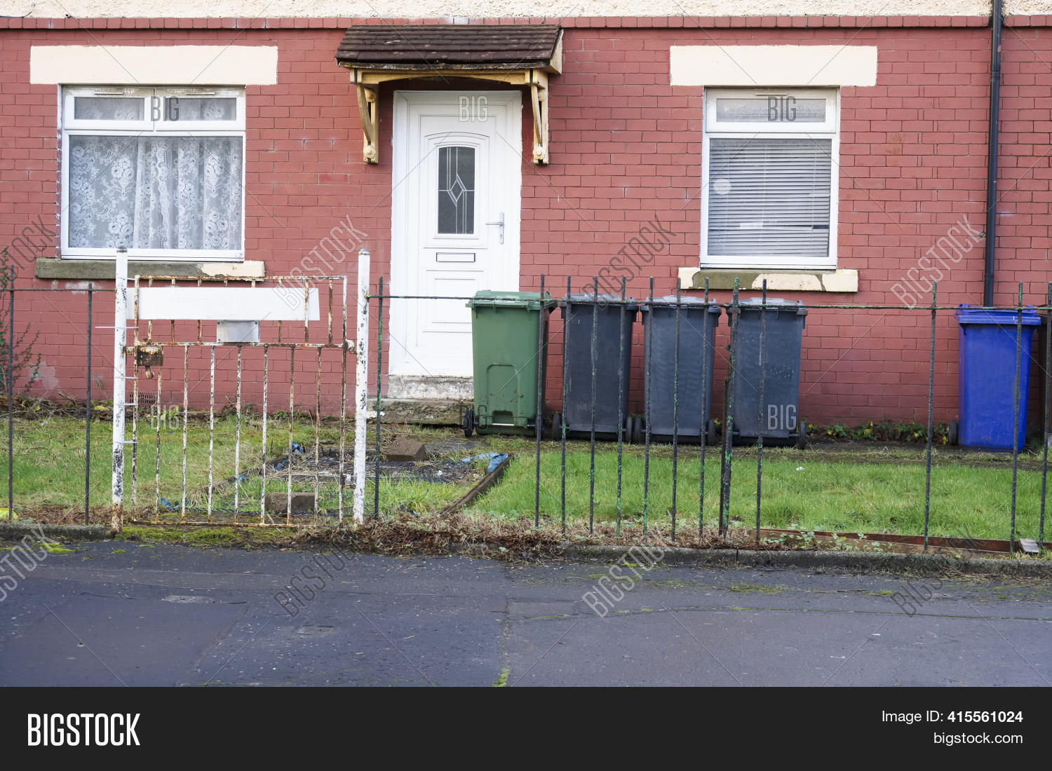 Derelict Council House Image & Photo (Free Trial) | Bigstock