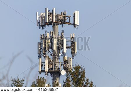 Base Transceiver Image & Photo (Free Trial) | Bigstock