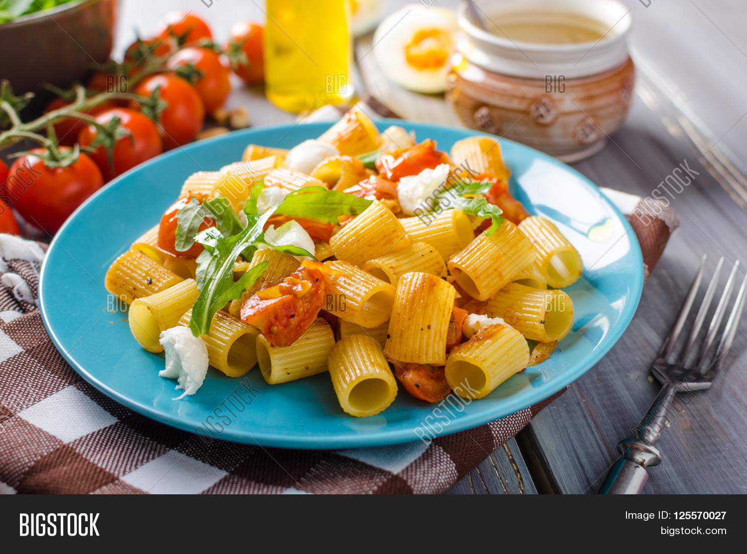 Rigatoni Pasta Image & Photo (Free Trial) | Bigstock