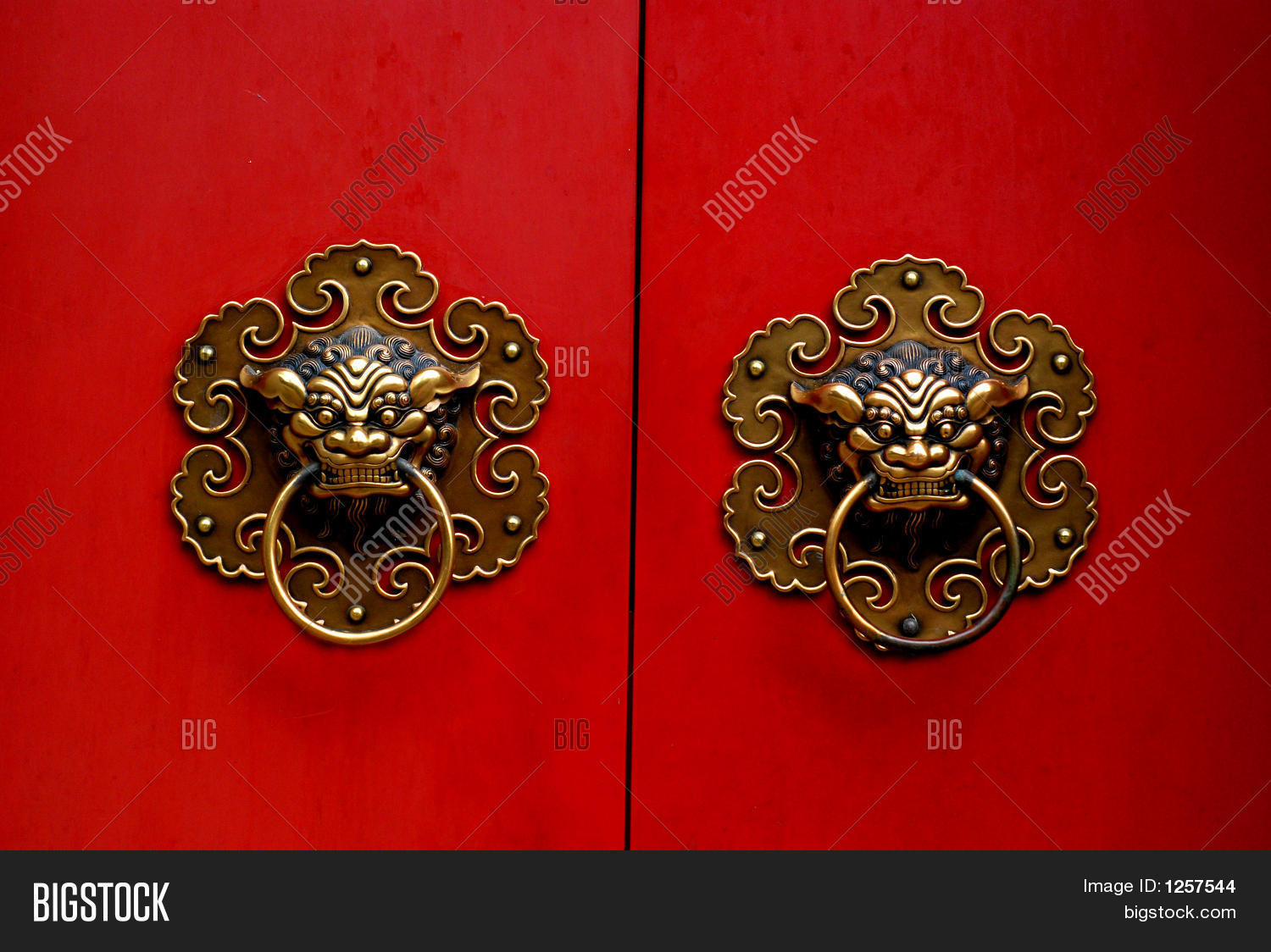 Chinese Gate Image & Photo (Free Trial) | Bigstock