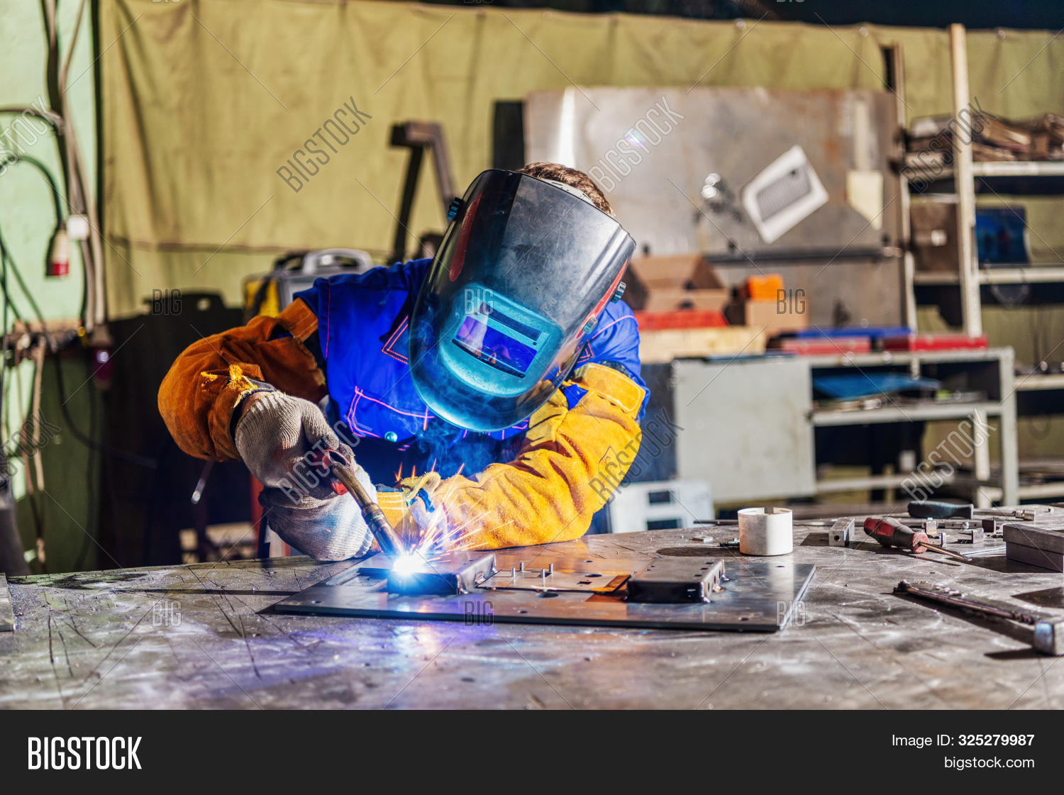 Welder Work. Worker Image & Photo (Free Trial) | Bigstock