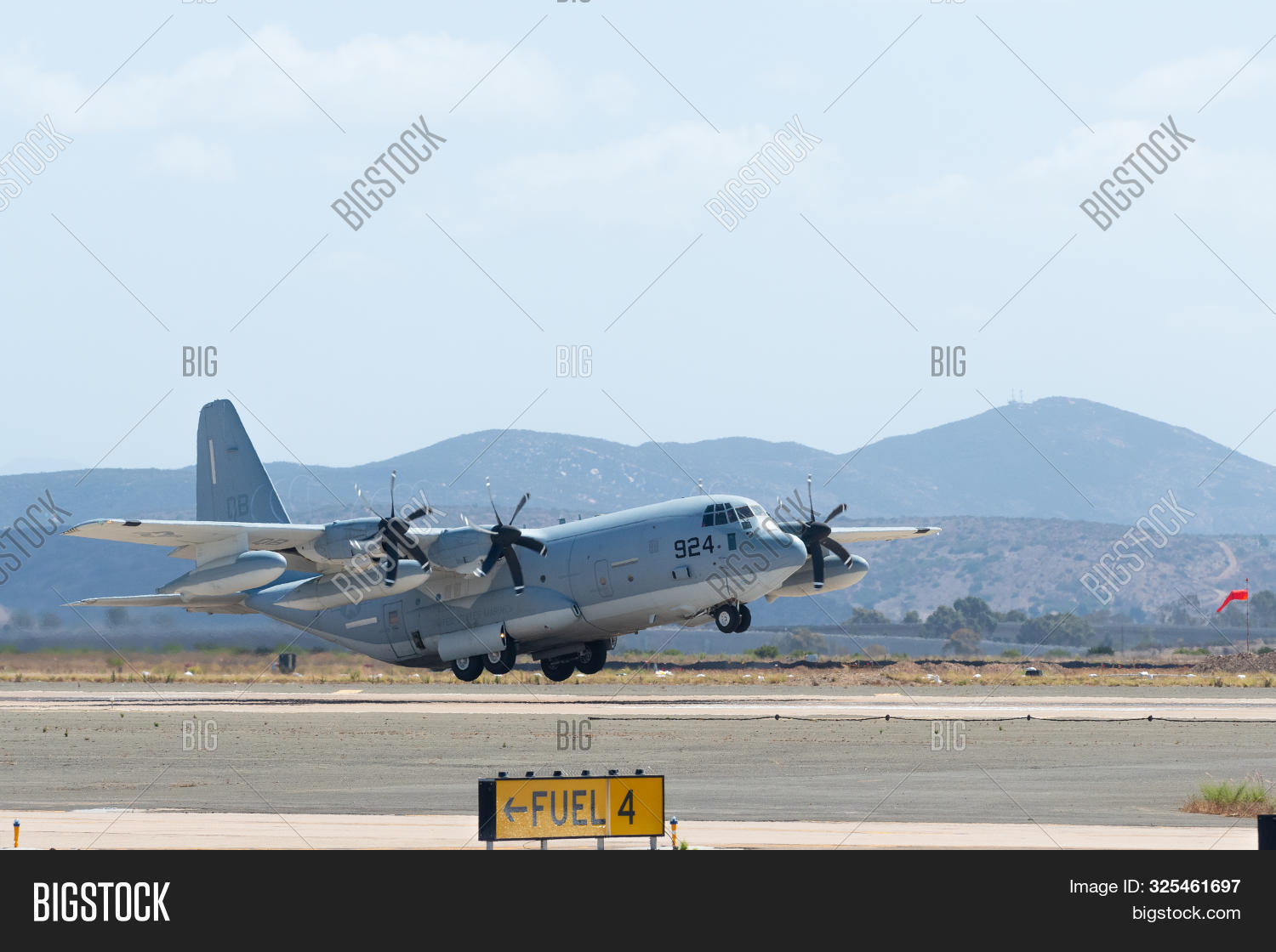 Lockheed Martin C-130J Image & Photo (Free Trial) | Bigstock