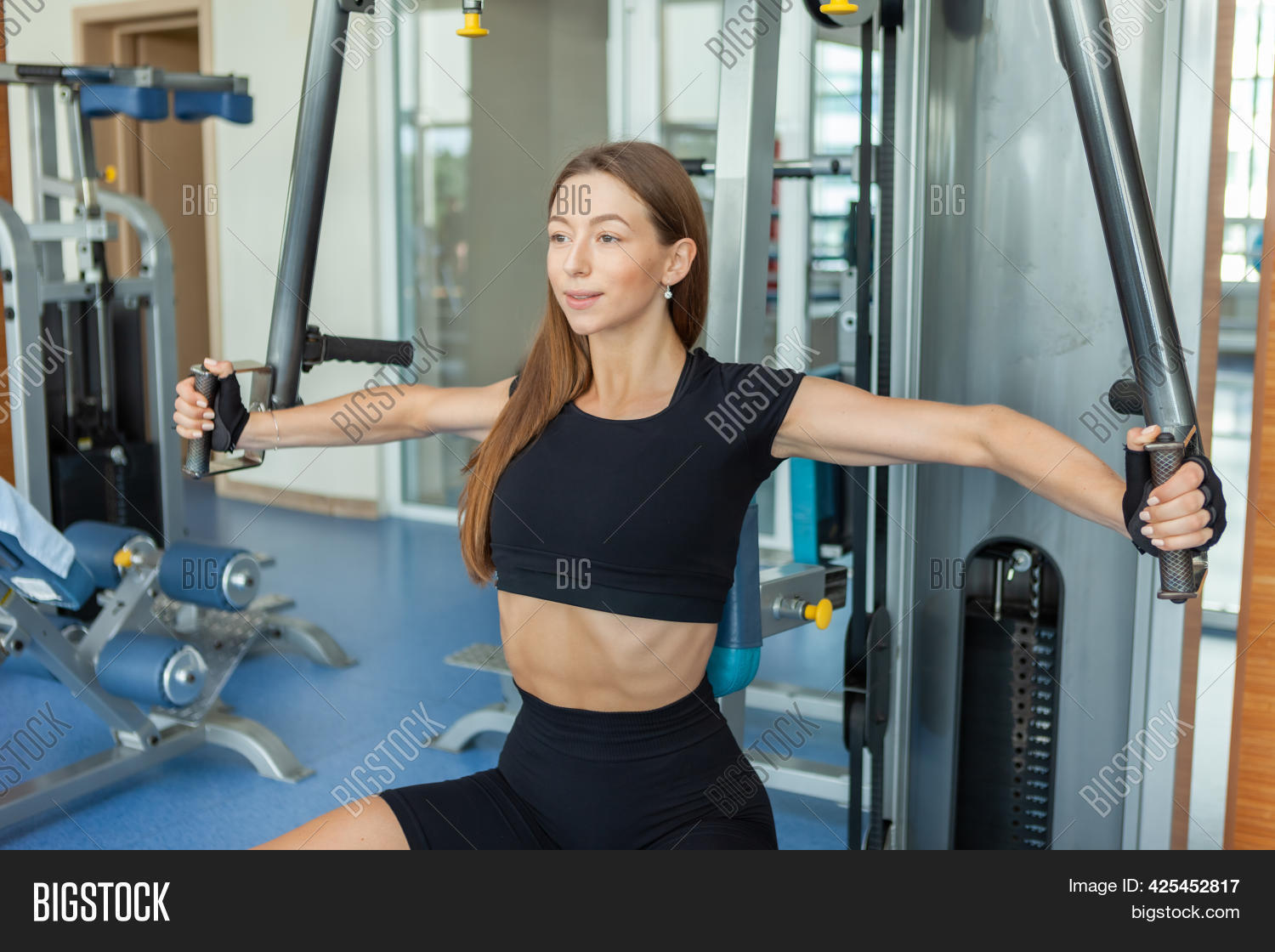 Young Fit Woman Image & Photo (Free Trial) | Bigstock