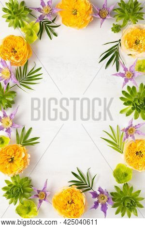 Flowers Top View Images, Illustrations & Vectors (Free) - Bigstock
