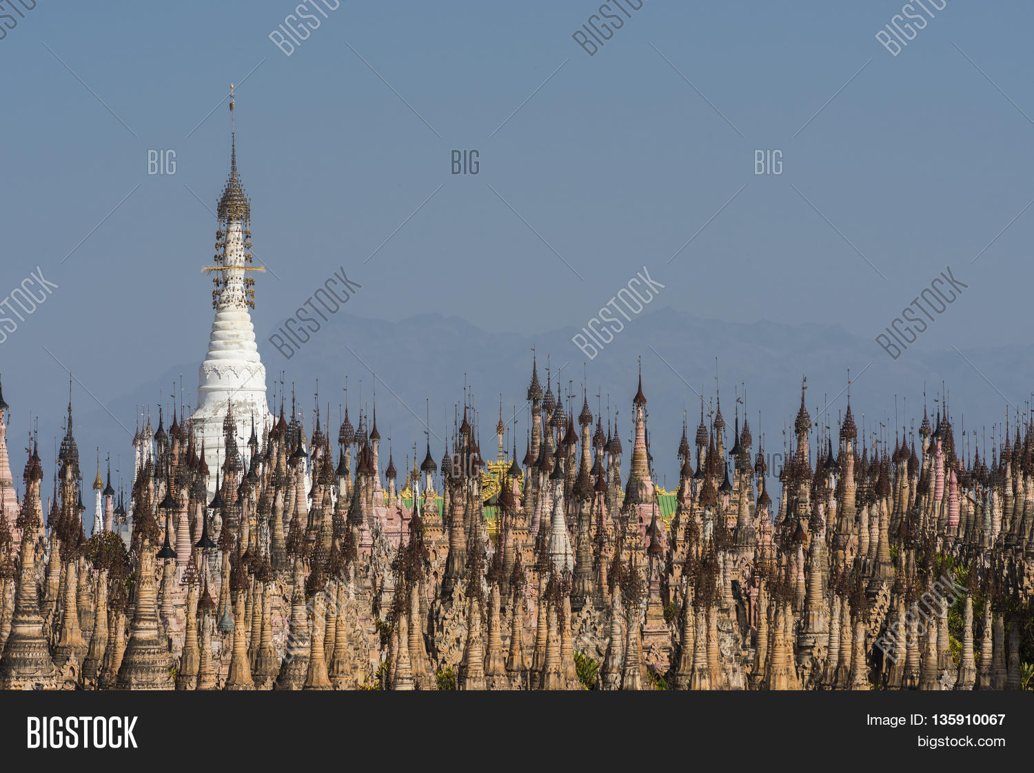 Kakku Pagodas Nearly Image & Photo (Free Trial) | Bigstock
