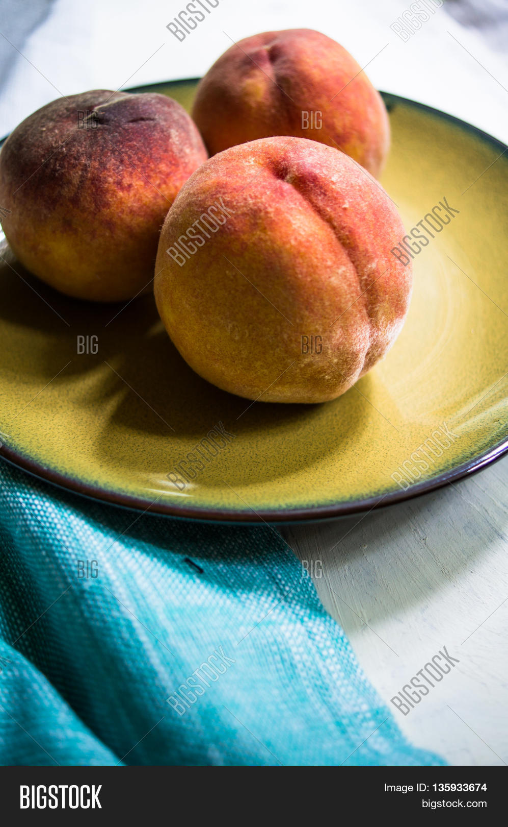 Vintage Plates Peach Image & Photo (Free Trial) | Bigstock