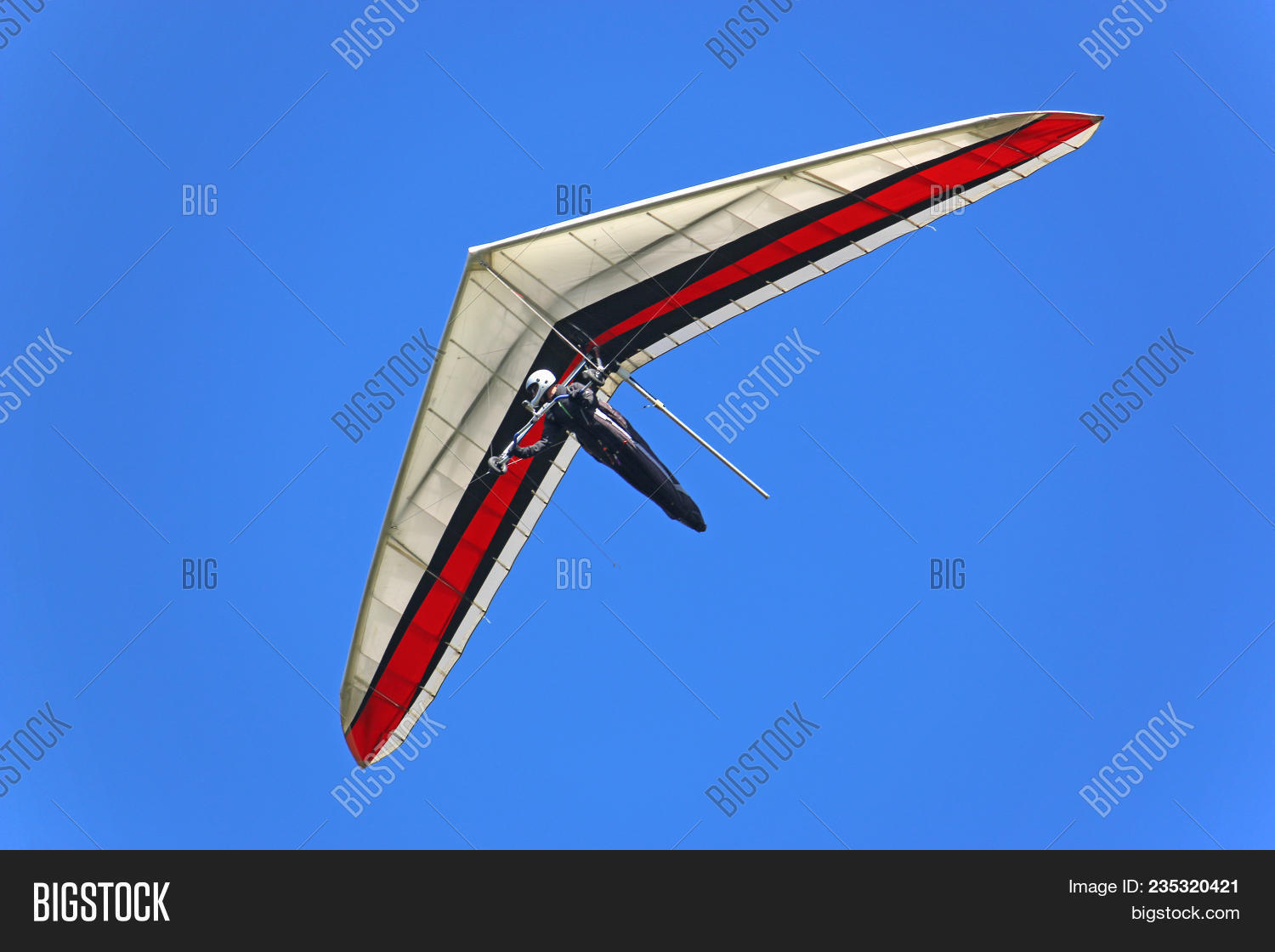 Hang Glider Flying Image & Photo (Free Trial) | Bigstock