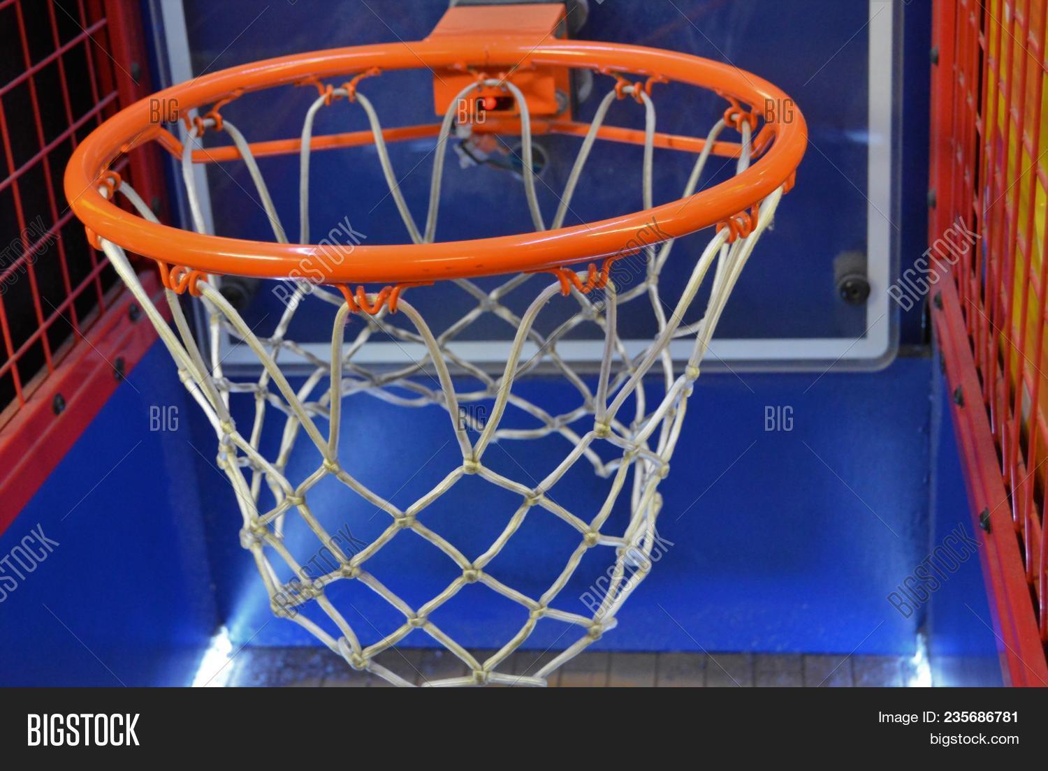 Horizontal Basketball Image & Photo (Free Trial) | Bigstock