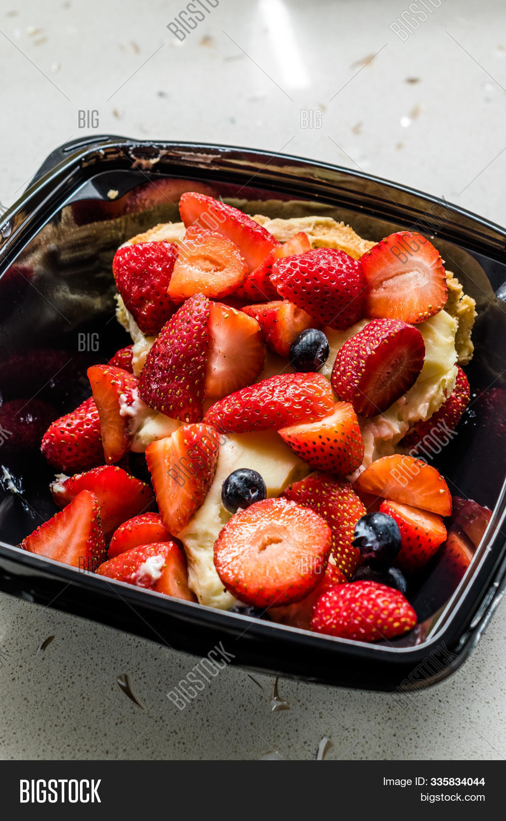 Take Away Dessert Image & Photo (Free Trial) | Bigstock