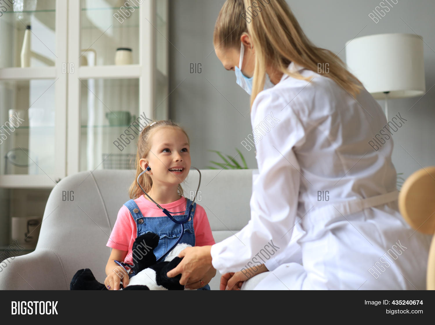 Little Girl Doctor Image & Photo (Free Trial) | Bigstock