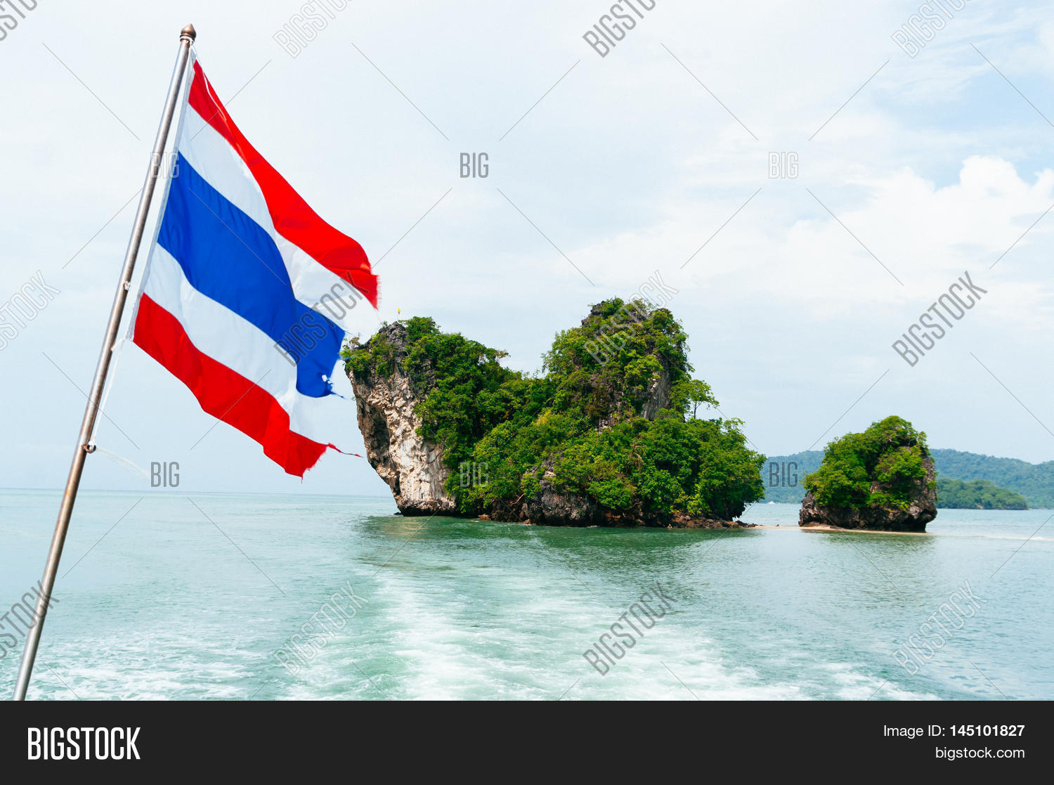 Ocean Island Blue Image & Photo (Free Trial) | Bigstock