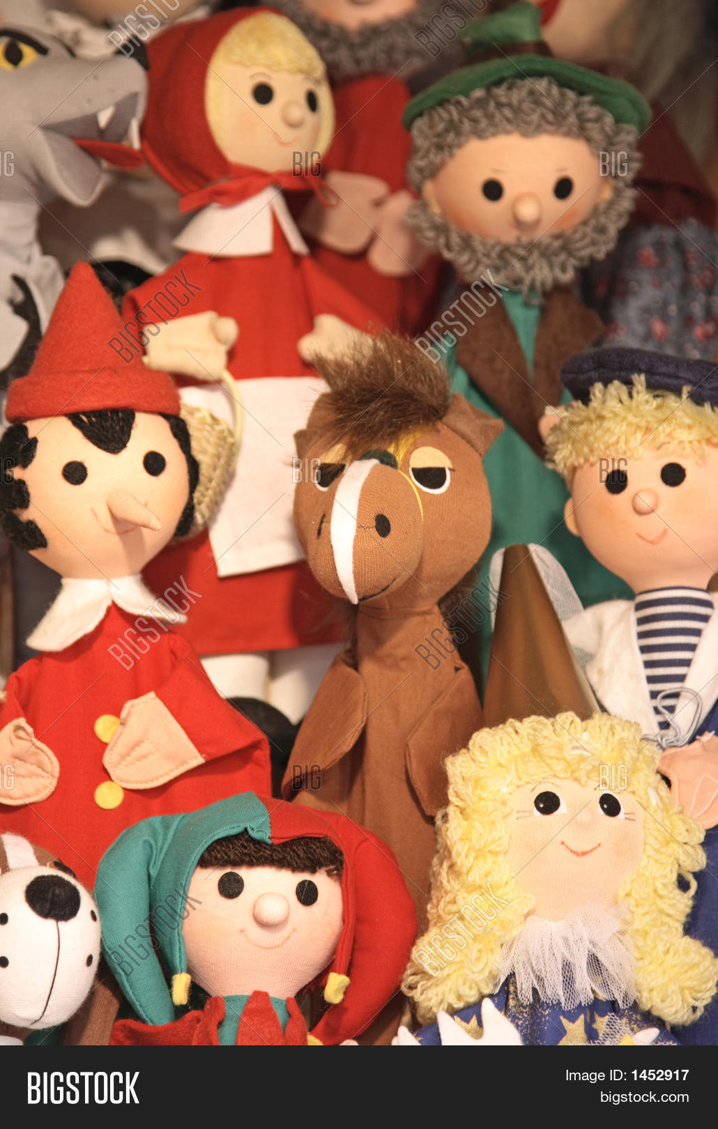 Puppet-Show Image & Photo (Free Trial) | Bigstock