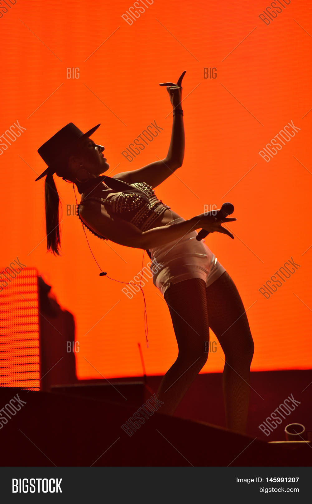 Woman Singer Cleo Image & Photo (Free Trial) | Bigstock