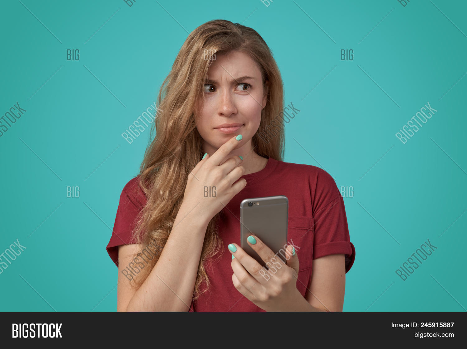 Worried Young Woman Image & Photo (Free Trial) | Bigstock