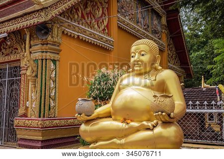 Wat Si Muang Buddhist Image & Photo (Free Trial) | Bigstock