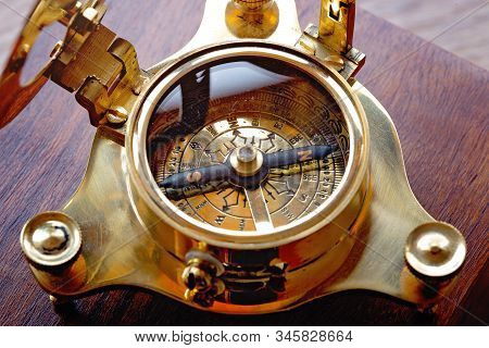 Sundial Compass Images, Illustrations & Vectors (Free) - Bigstock