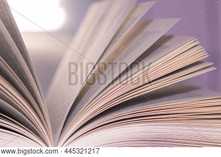 Open Book Close Pages Image & Photo (Free Trial) | Bigstock