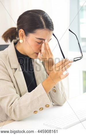 Asian Beautiful Office Woman Having Headaches, Stressful Of Work ...